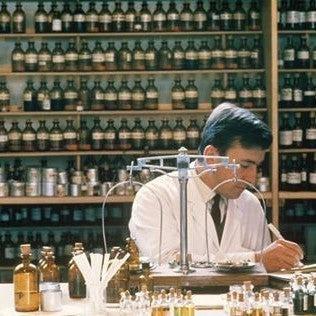 Unveiling the Art and Science of Fragrance Creation: How Fragrances ar